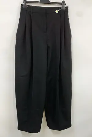 Jacquemus Pleated Tapered Leg Trousers - Black