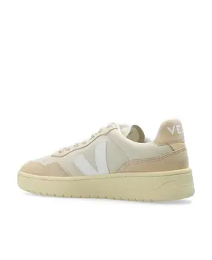 VEJA V-90 Low-top Lace-up Sneakers