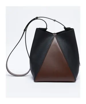 Max Mara Medium Two-tone Leather Bucket Bag - Hazelnut Brown