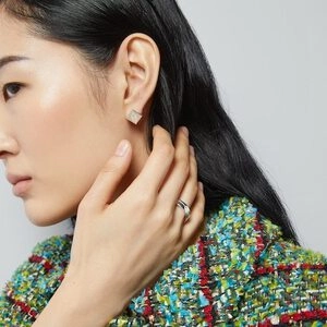 Gucci Diagonal Interlocking G Ring - Gray