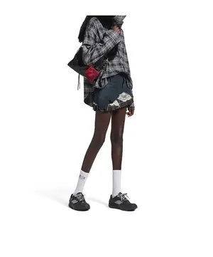 Balenciaga Hamptons Worn-out Effect Sneakers - Black