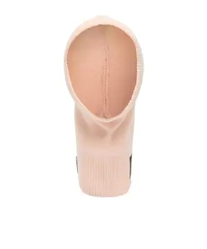 MAISON MARGIELA Balaklava Hat - Rose Powder