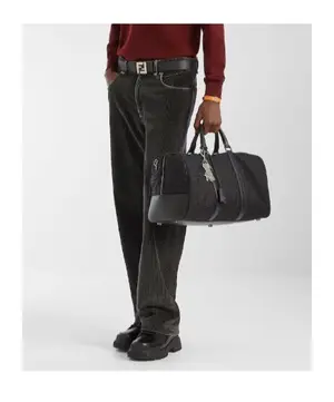 Fendi Ff Zipped Travel Bag - Black