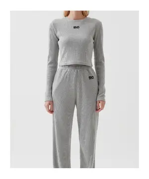 Marissa Chiara Long Sleeve Cropped T-shirt With Embroidered Logo