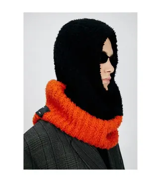 SONG FOR THE MUTE Two-toned Knitted Balaclava