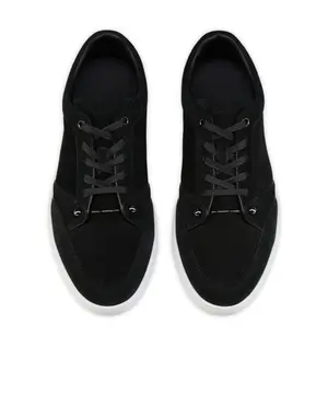 CHRISTIAN LOUBOUTIN Round Toe Casual Sneakers