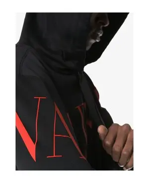 Valentino Garavani Logo Print Zip-up Hoodie