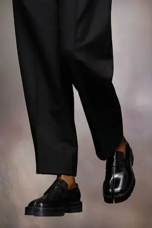 MAISON MARGIELA Tabi Slip-on Loafers With Lug Sole