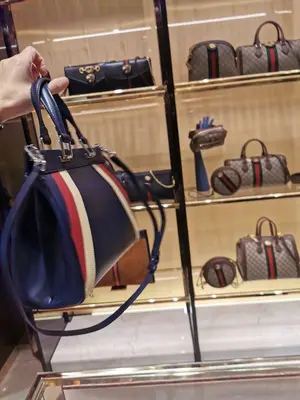 Gucci Zumi Small Top Handle Bag
