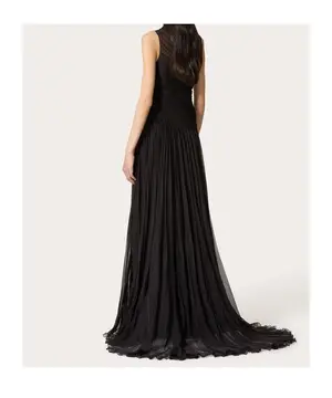 Valentino Garavani Round Neck Sleeveless Gown
