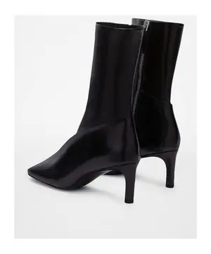 JIL SANDER Square Toe Zip Up Ankle Boots