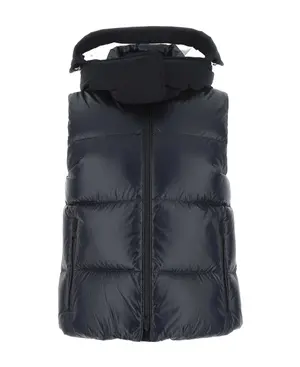 Burberry Padded Hooded Gilet With Zip Detail