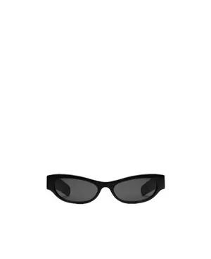 Gucci Cat Eye Framed Sunglasses - Black