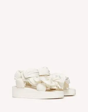 Red Valentino Flatform Open Toe Sandals With Bow Detailing - White