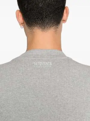 Vetements Long Sleeve Printed Sweatshirt