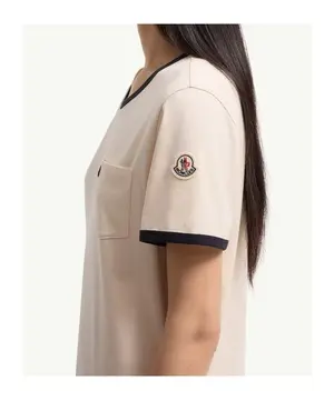 Moncler Logo Embroidered Crewneck T-shirt - Pink