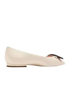ROGER VIVIER Gommettine Tapered Toe Ballerinas - Cream