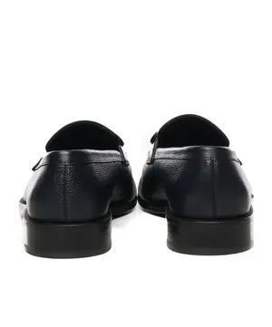 FERRAGAMO Gancini Buckled Loafers - Black
