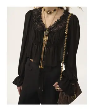 Chloé Cropped Lace-trimmed Top