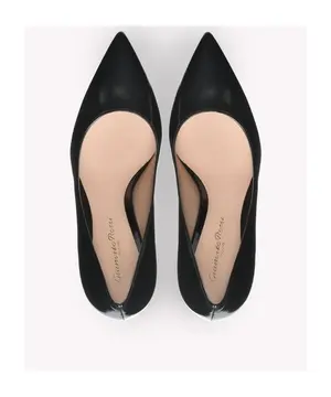 GIANVITO ROSSI Pointed Toe Stiletto Pumps - Black