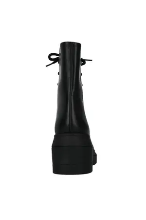 STUART WEITZMAN High-top Lace-up Boots