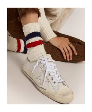 GOLDEN GOOSE V-star 2 Lace-up Sneakers - Nude