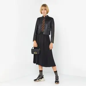 Fendi Leather Embossed Ff Logo Shoulder Bag - Black