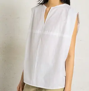 Soeur Sleeveless Pleated Vest