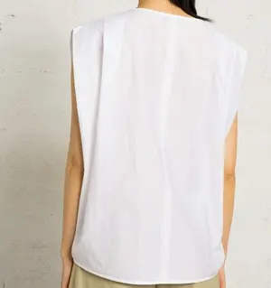 Soeur Sleeveless Pleated Vest