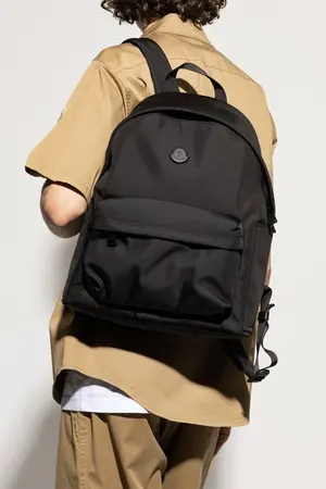 Moncler Logo Patch Zipped Backpack - Black