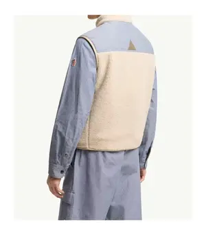 Moncler Logo-patch Button-up Gilet - Light Beige