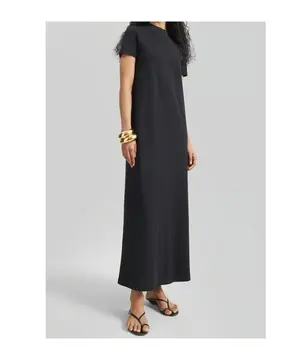 THE FRANKIE SHOP Maxi Dress With Round Neck And Short Sleeves