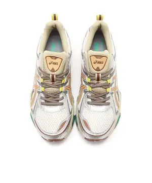 Asics Gel-quantum Kinetic Lace-up Sneakers - White/khaki