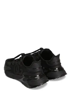 Dolce & Gabbana Dg Logo Patch Low-top Sneakers - Black
