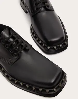 Valentino Garavani Rockstud M-way Derby Shoes