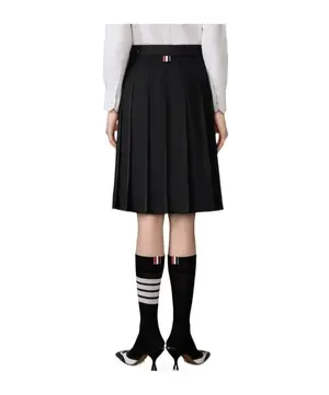 Thom Browne Pleated Midi Skirt With Rwb Detail - Black