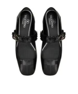 Valentino Garavani Ballerinas With Floral Appliqu