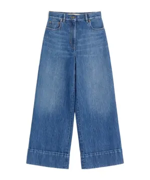 Valentino Garavani Logo Plaque Cropped Jeans - Medium Blue