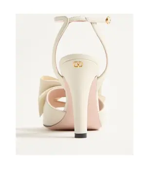Valentino Garavani Bow Detailed Ankle-strapped Sandals - Ivory