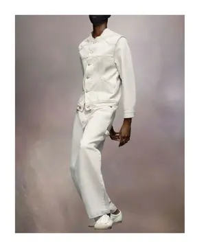 MAISON MARGIELA Collarless Buttoned Denim Jacket - White