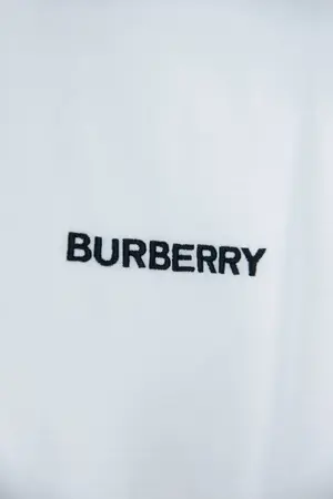 Burberry Check Round Collar T-shirt - White