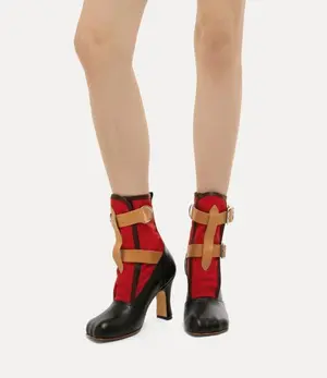 VIVIENNE WESTWOOD Bondage Buckled Boots - Red