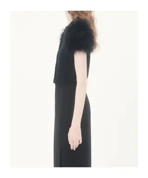 Valentino Garavani Crewneck Short Sleeve Knitted Cardigan With Feather Detail