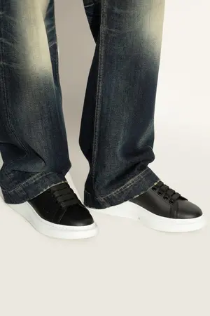 Alexander McQueen Studded Low-top Sneakers - Black