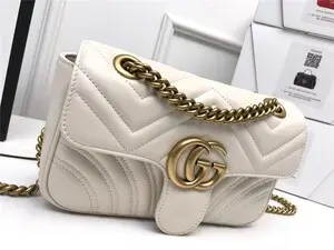 Gucci Gg Marmont Matelassé Mini Shoulder Bag - White