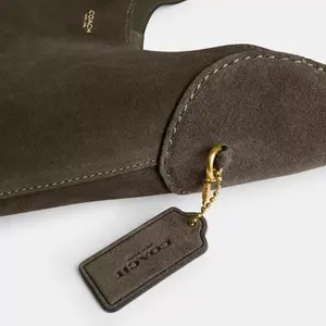 COACH Brooklyn 28 Shoulder Bag