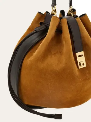 FERRAGAMO Hug Bucket Bag - Brown