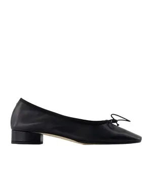 Aeyde Round Toe Shoes For Women