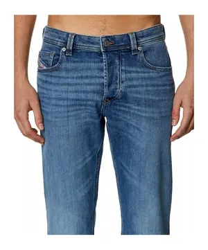 DIESEL® Larkee-beex Mid-rise Tapered Jeans - Blue