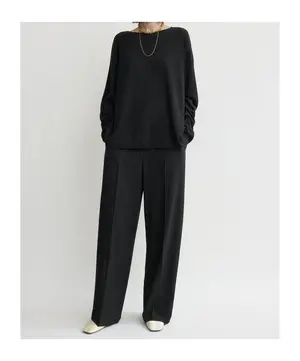TOTEME Round Neck Long Sleeve Sweater